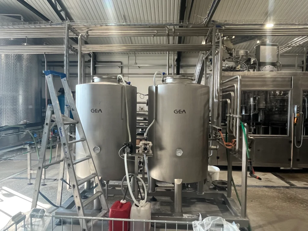 Used complete bottling line for CSD in PET and glass - 8000 bph