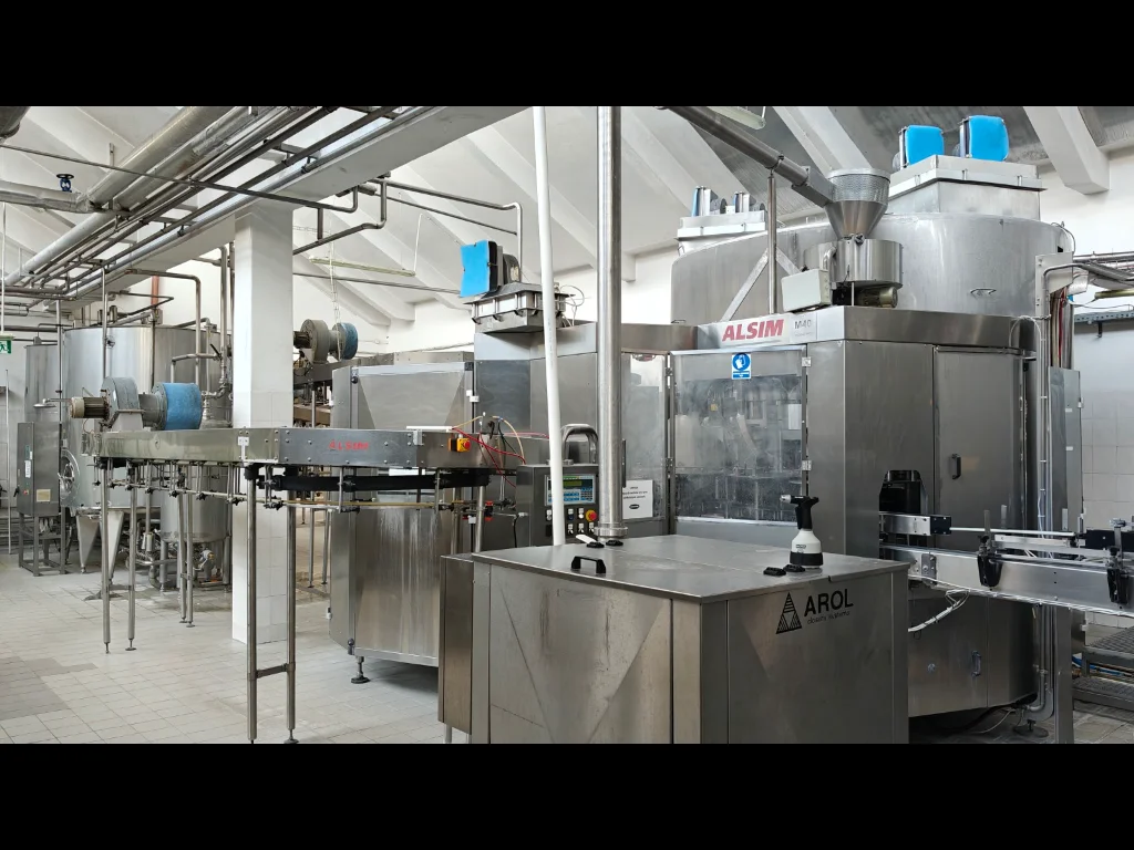 Used Sidel Alsim Complete PET Line: 14000 bph CSD