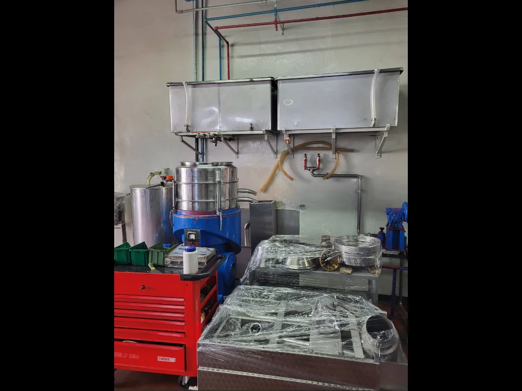 Used Vitone Oil Extraction Line-Complete Bottling Line