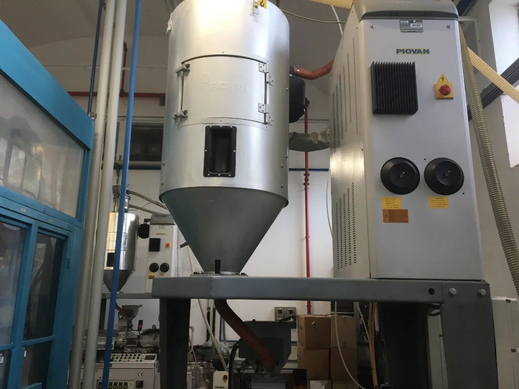 Used Nissei blow molding machine ASB 50MB 2010